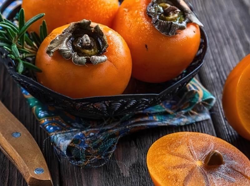 Чим корисна хурма і як її вживати правильно